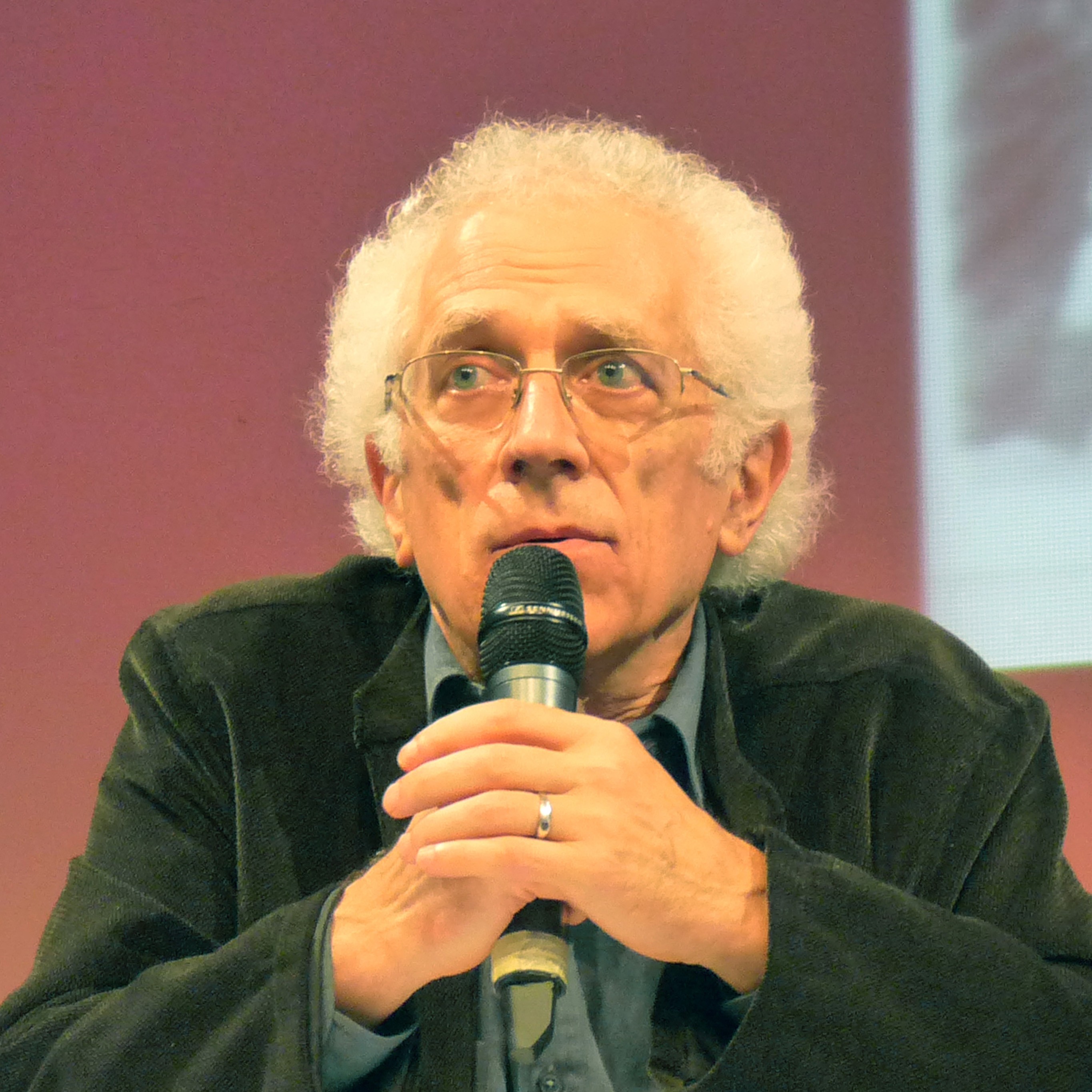 Muere el pensador Tzvetan Todorov | ORAIN