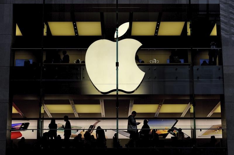 Apple: Primera caída de beneficios en 13 años | ORAIN