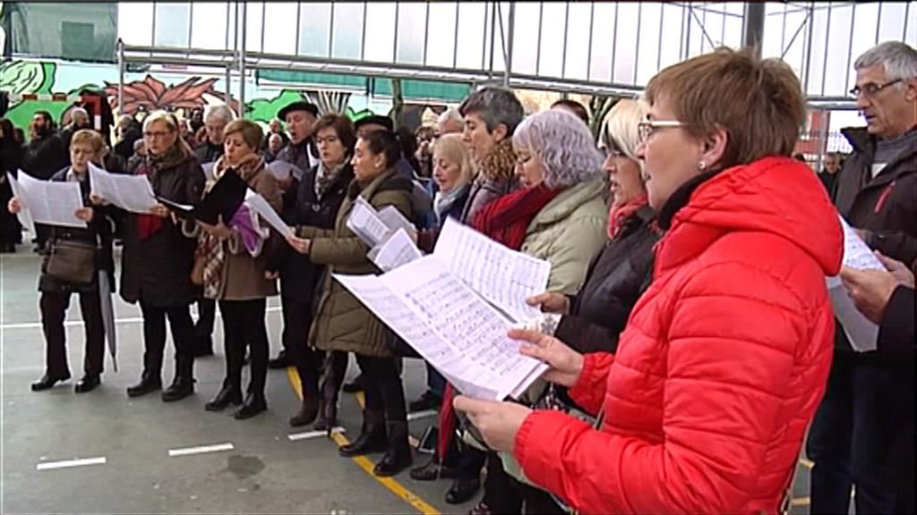 Video: Homenaje en Burlada a Blanca Esther Marqués, asesinada por su pareja