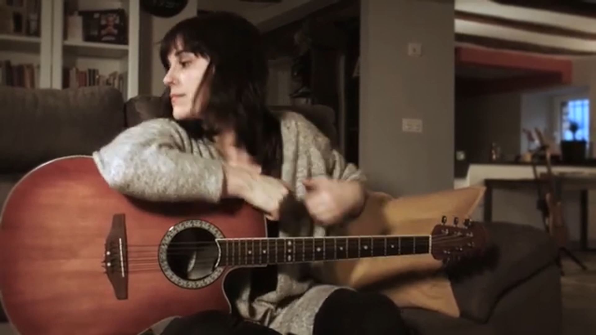 La cantante de Balmaseda María Rivero presenta su primer disco ...
