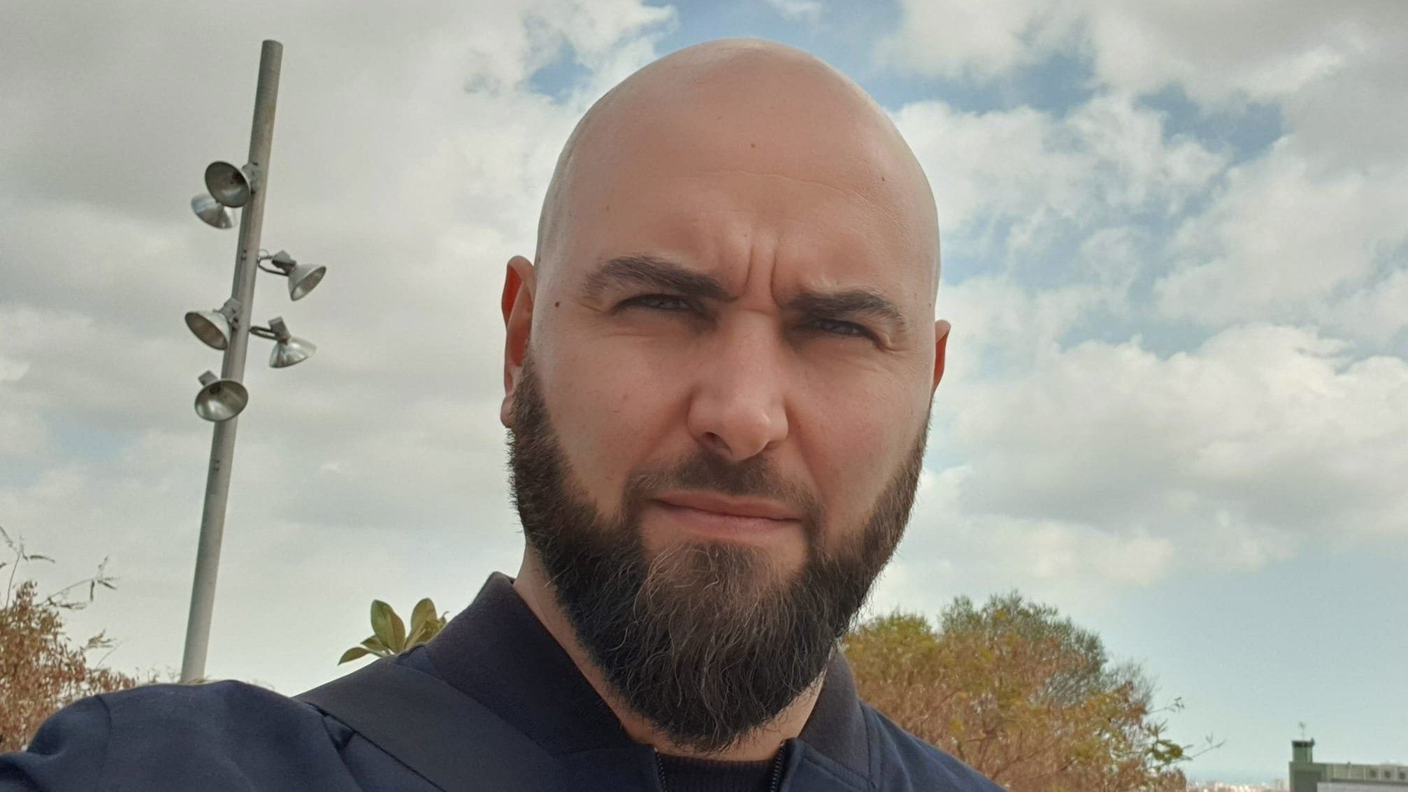 Pablo González queda en libertad en un gran intercambio de presos entre ...