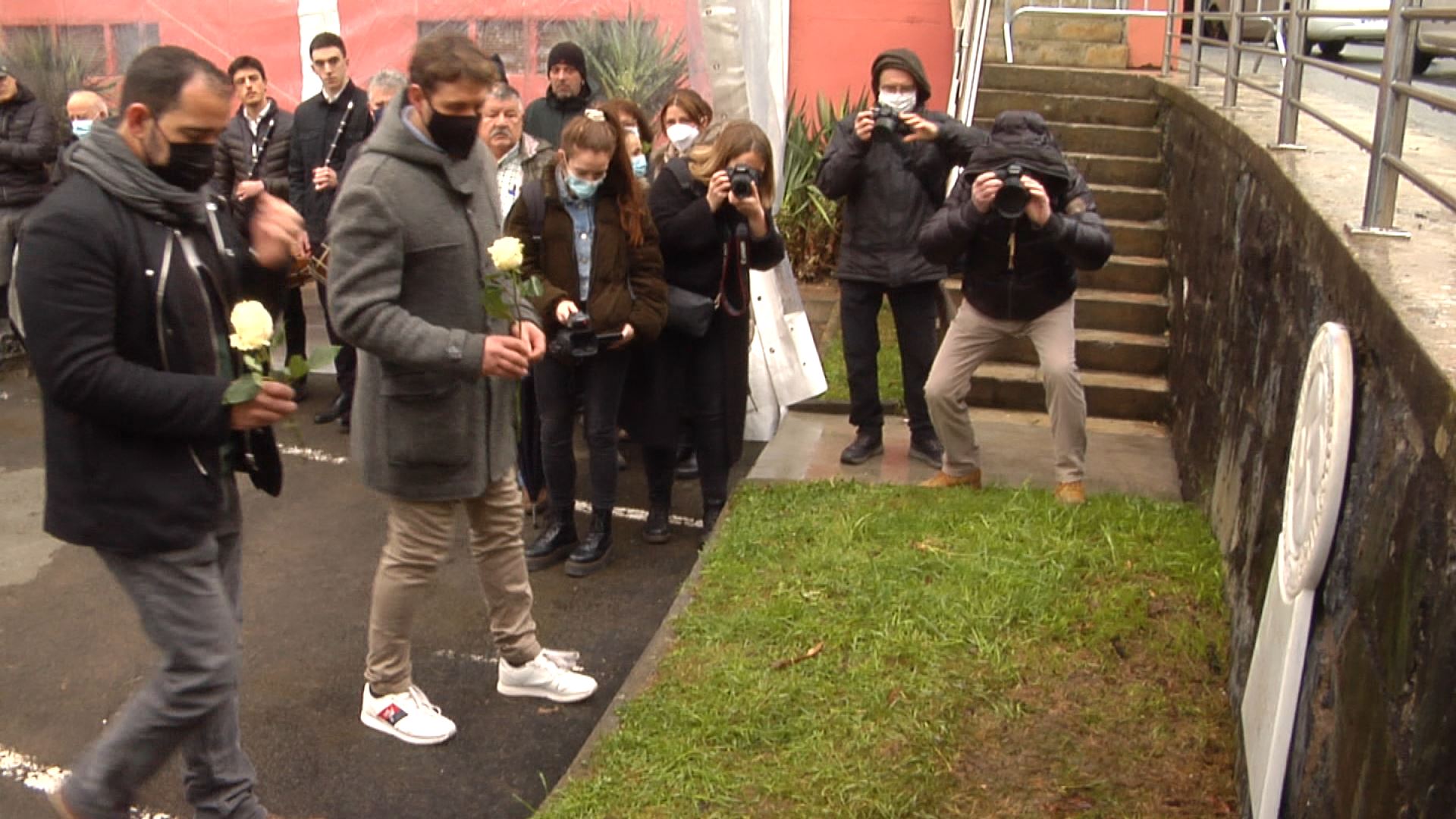 Vídeo: Recuerdan en Azkoitia a José María Piris, el niño de 13 años ...