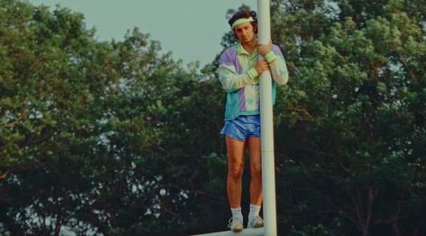 EZEZEZ: “Argitsuago gaude plano pertsonalean, gizarteak ez digu asko ...