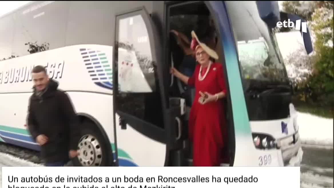 Vídeo: Novio atrapado en la nieve: "No nevaba este fin de semana en 30 ...