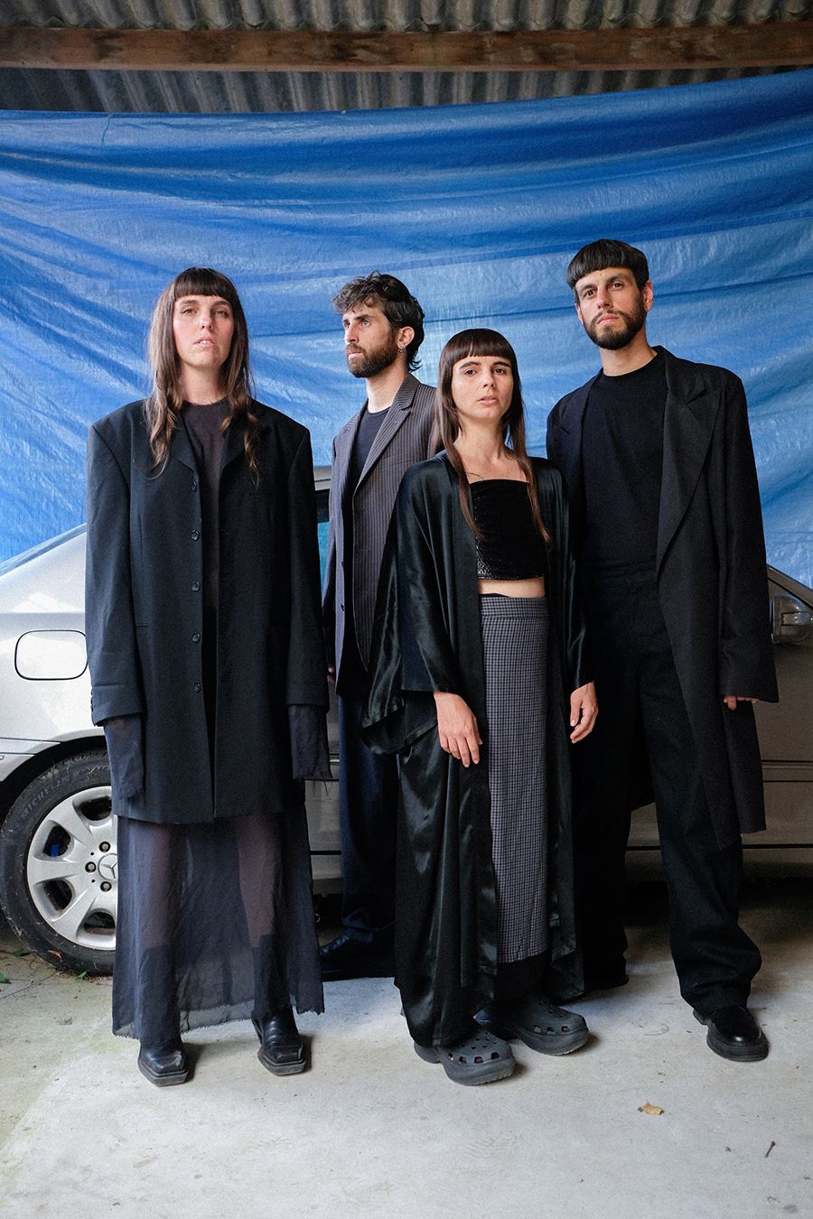 Entrevista con el grupo Orbel, que publica el disco "Lur hezea"