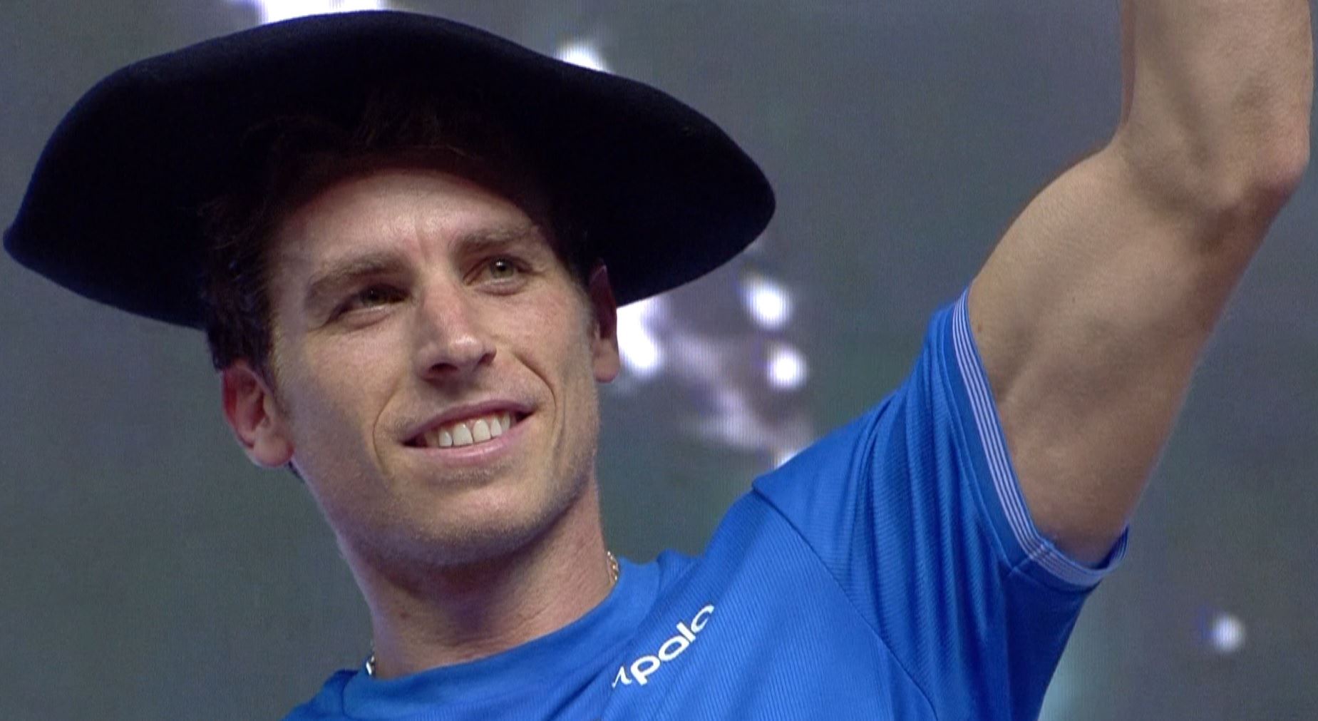 Necol, campeón del Individual tras ganar la final a Pérez | KIROLAK