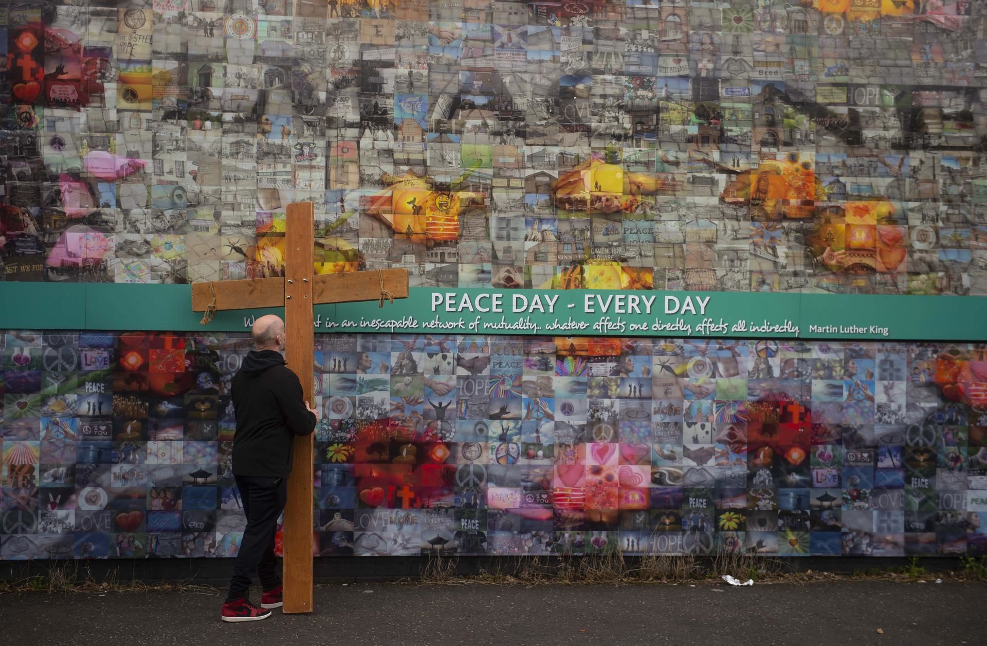 Irlanda Del Norte Continúa Sin Paz Cuando Se Cumplen 25 Años De Los