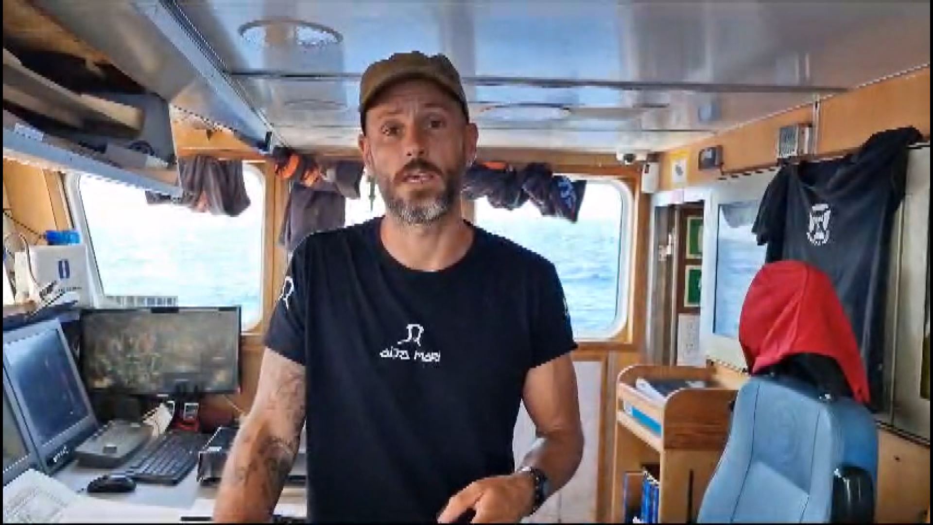 Vídeo: El Aita Mari continúa con su labor humanitaria a pesar de la denuncia | ORAIN