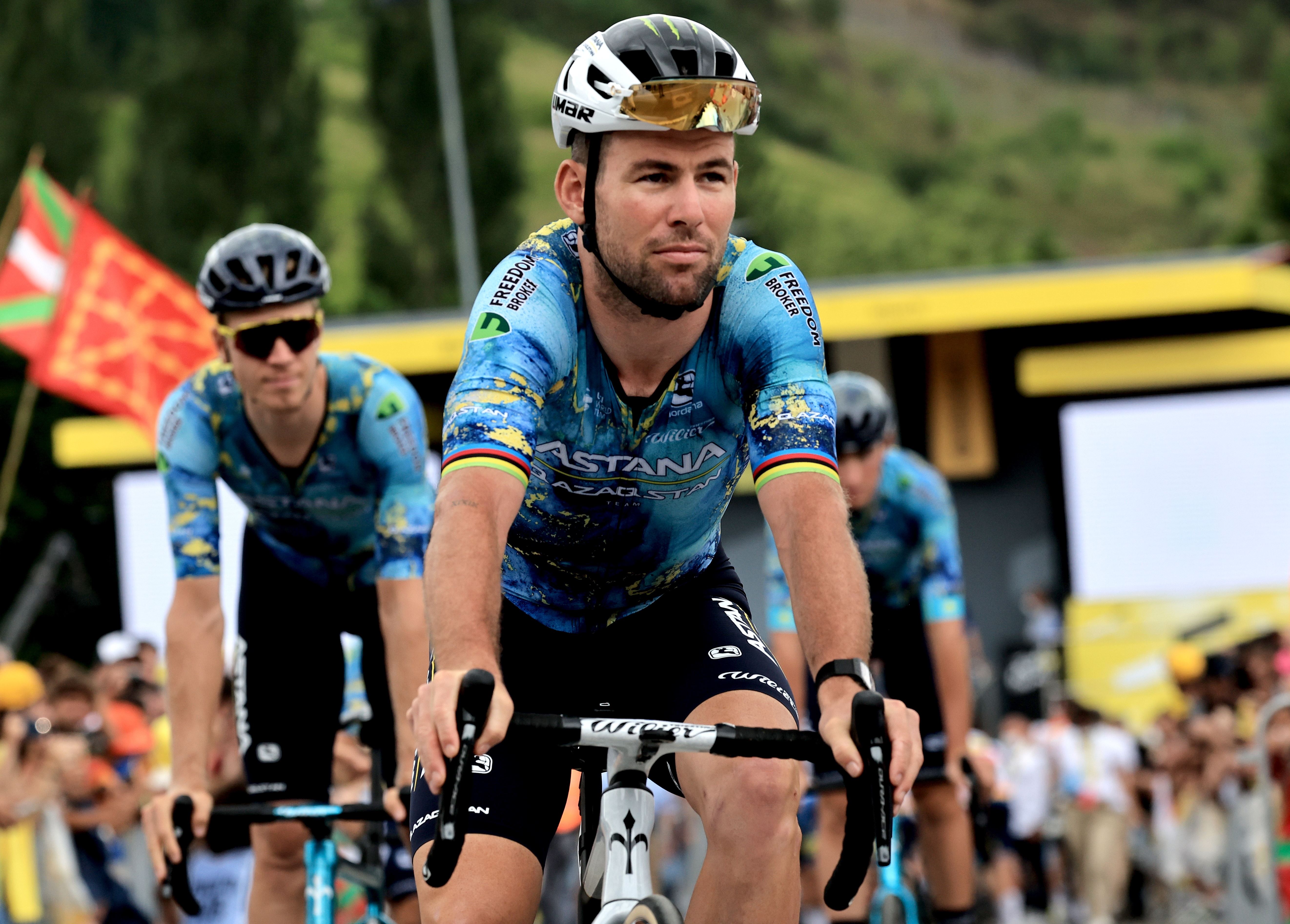Mark Cavendish aparca su retirada y renueva con Astana una temporada ...