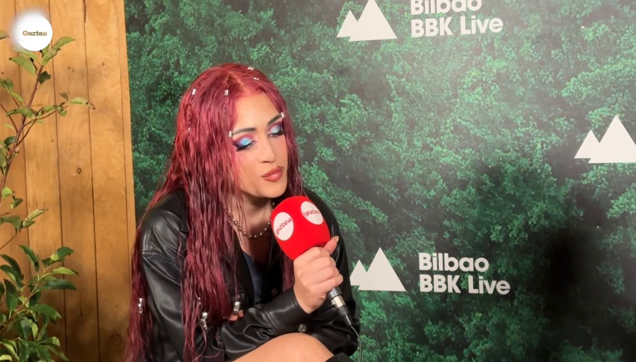 Una entrevista de Gaztea a la artista Villano Antillano se hace viral ...