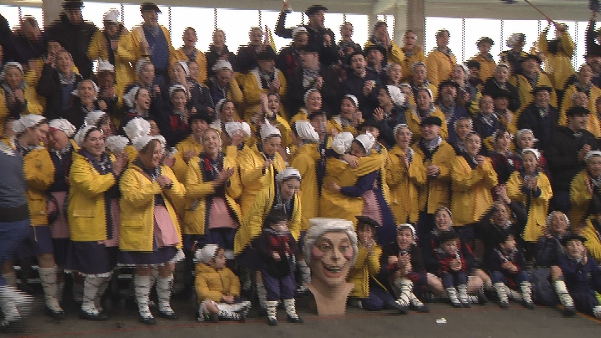 Vídeo: La cuadrilla de Basauri Ogeta Bat recupera en Ibarrangelu su ...