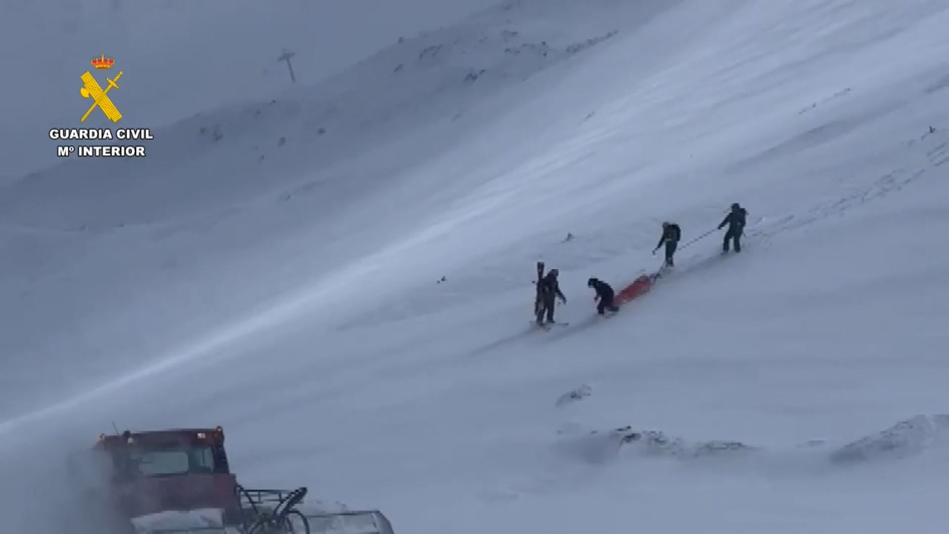 Rescatado un montañero de Vitoria herido de gravedad tras una avalancha ...