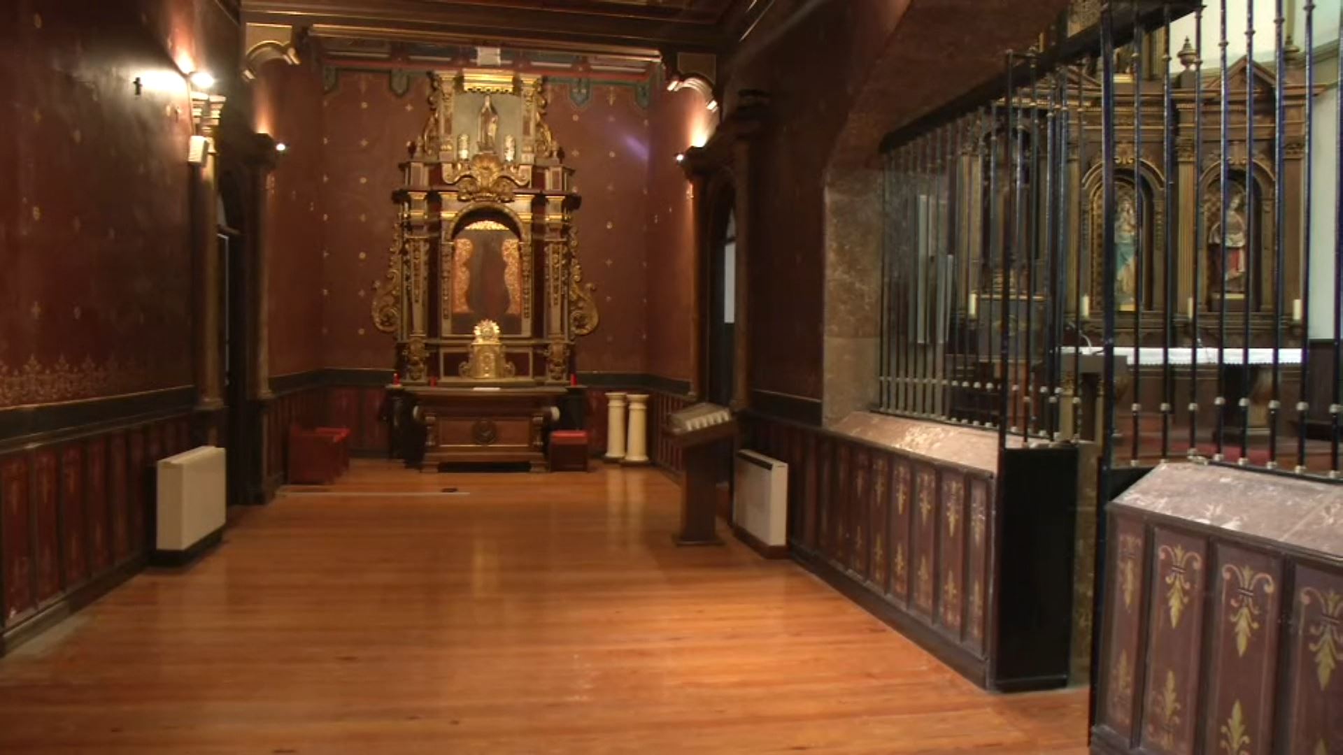 Vídeo: Así es por dentro el convento de las Clarisas adquirido por el ...