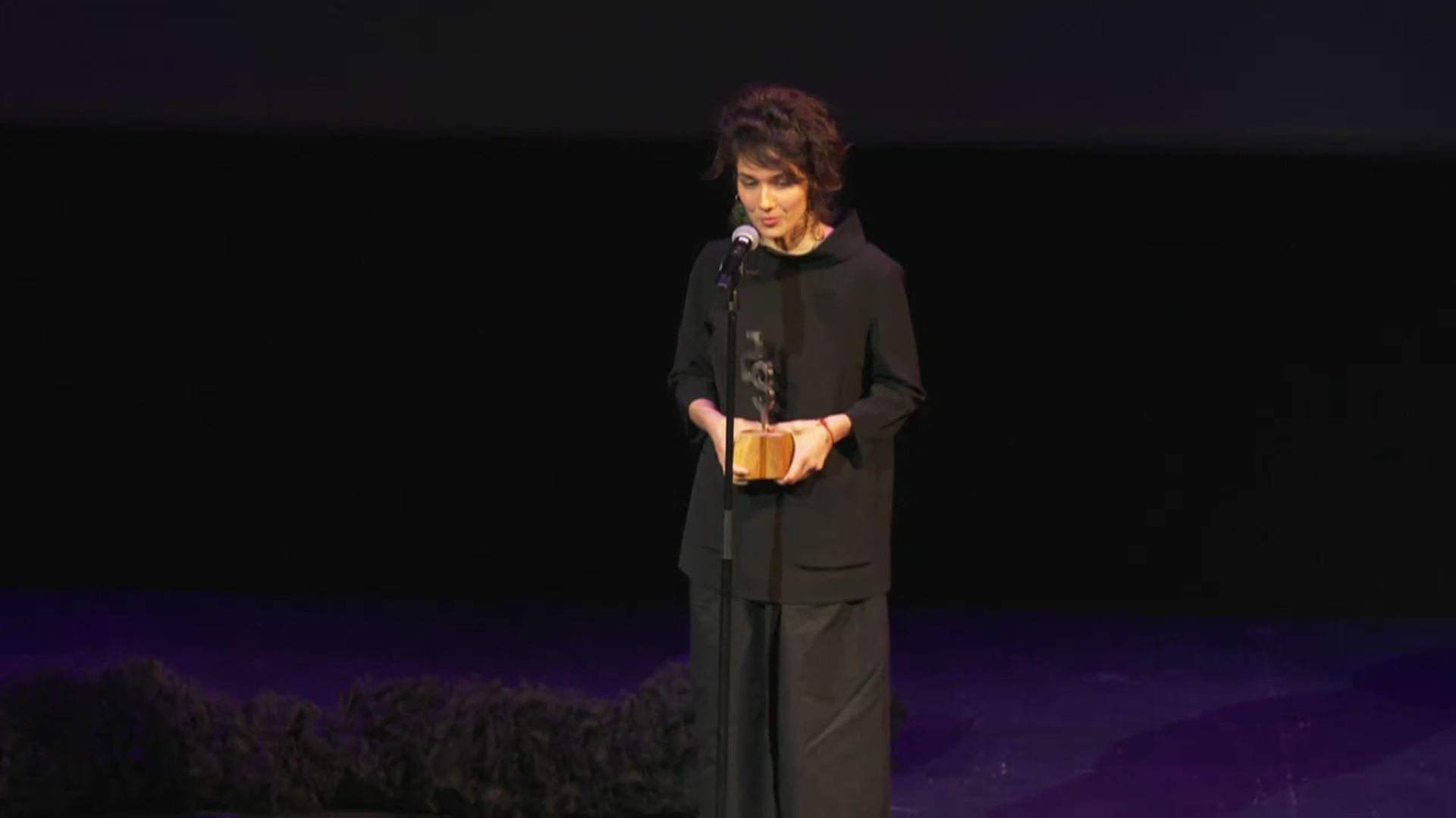Vídeo: Clarisa Navas: ''La vida no puede ser reducida a esa ...