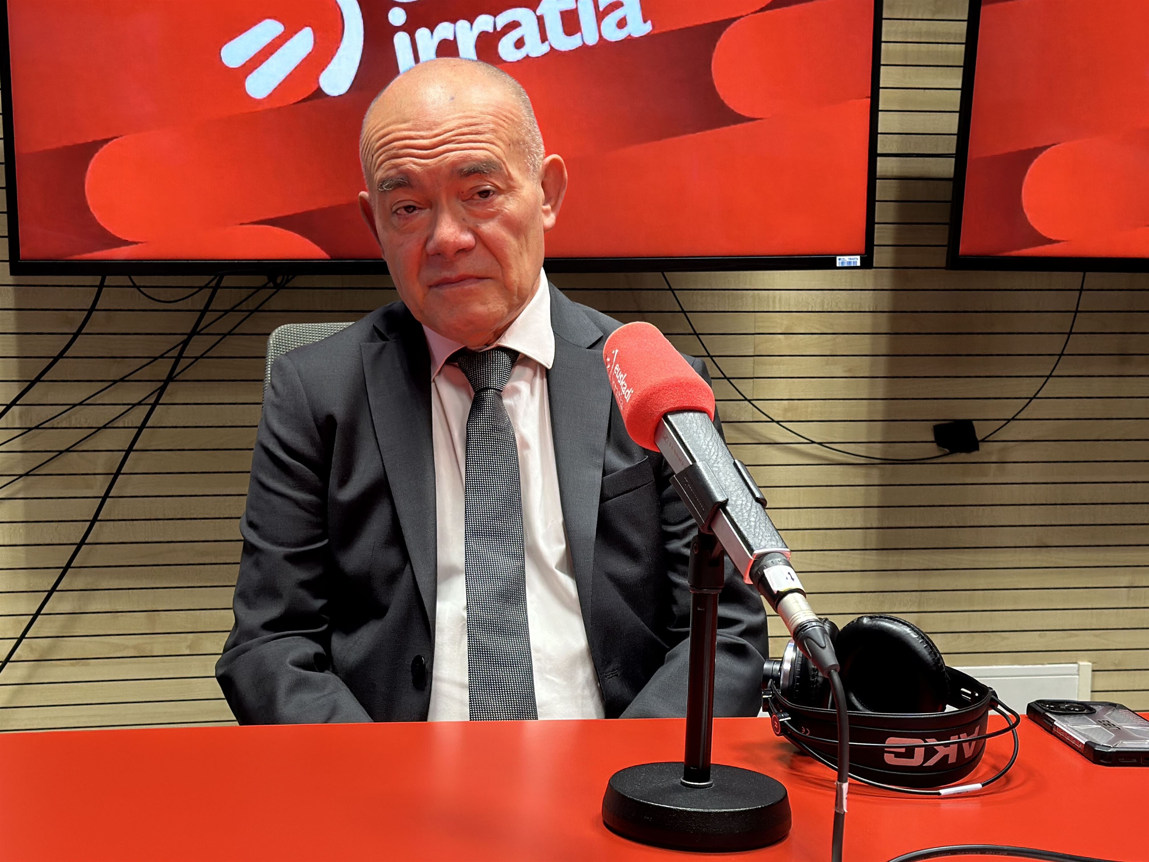 Entrevista al consejero de Ciencia, Universidades e Innovación, Juan ...