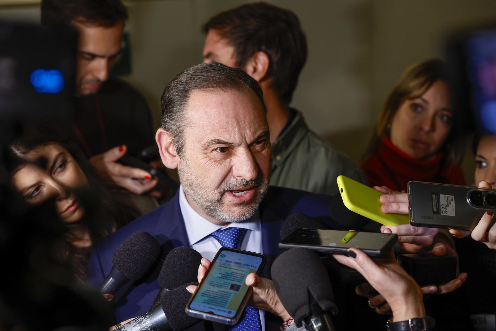 Ábalos afirma que, según le contaron "fuentes presenciales", Sánchez se ...