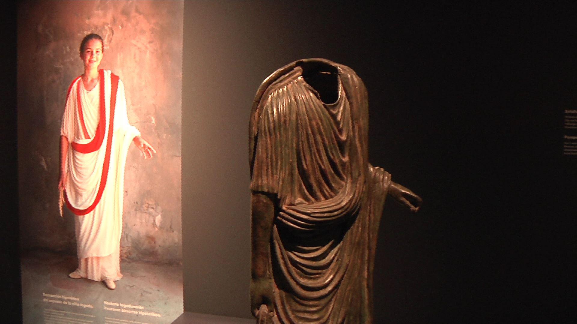 Vídeo: Identifican como una niña la estatua togada de Pompelo | ORAIN