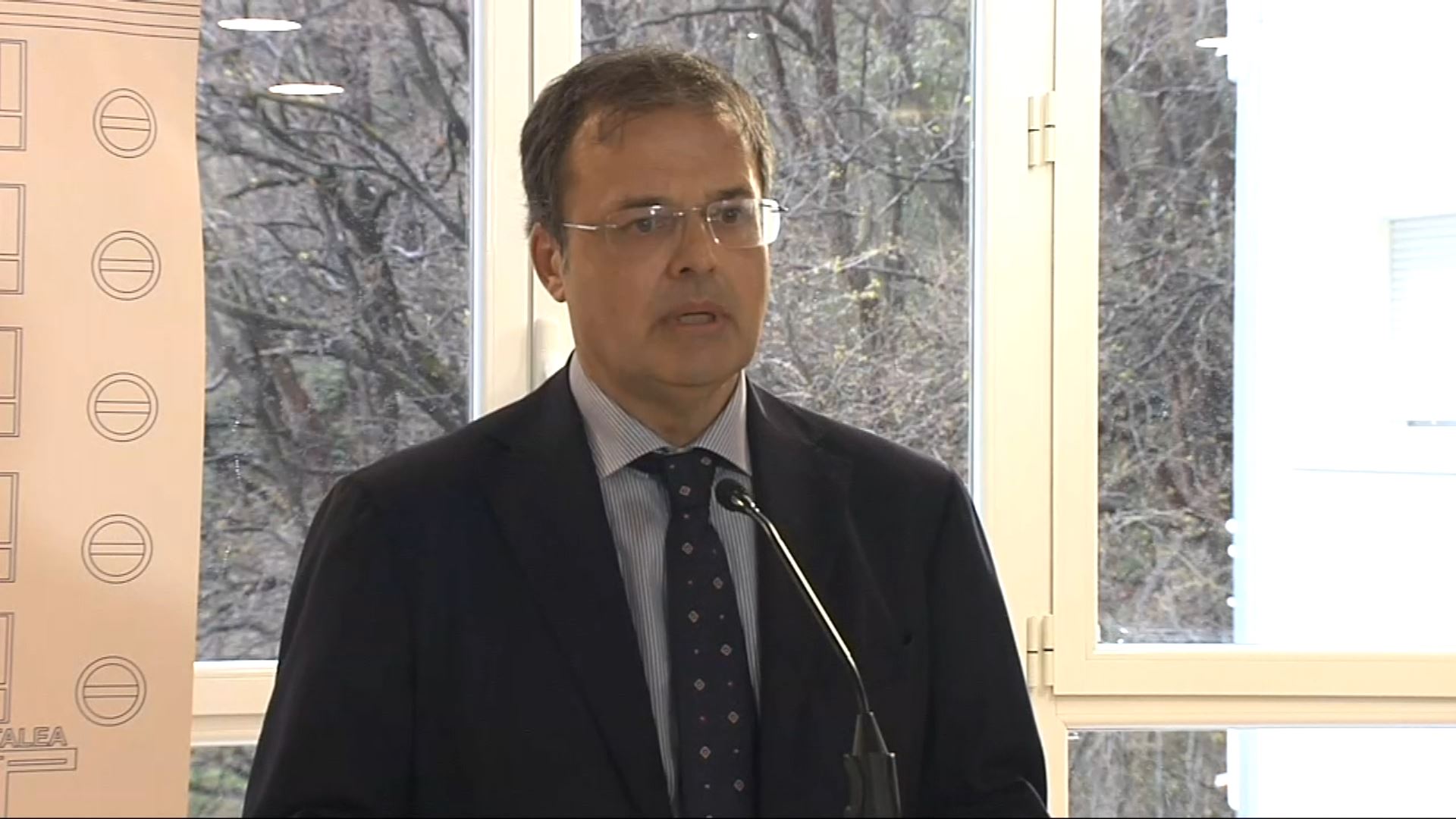 Vídeo: Alberto Martínez: ''No nos dejan hacer, ni hacen'' | ORAIN