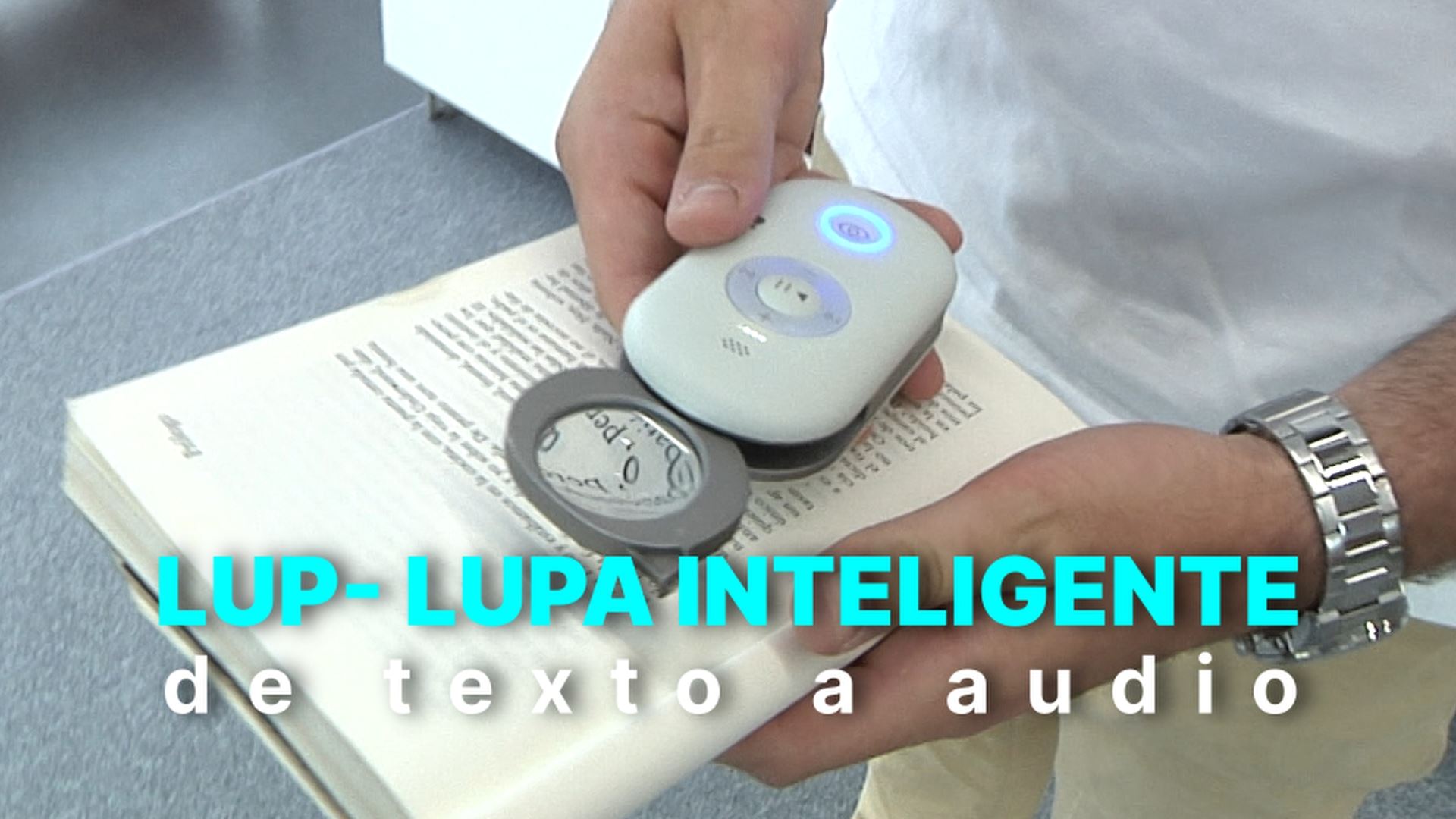 Las bibliotecas de Getxo incorporan lupas inteligentes para personas ...