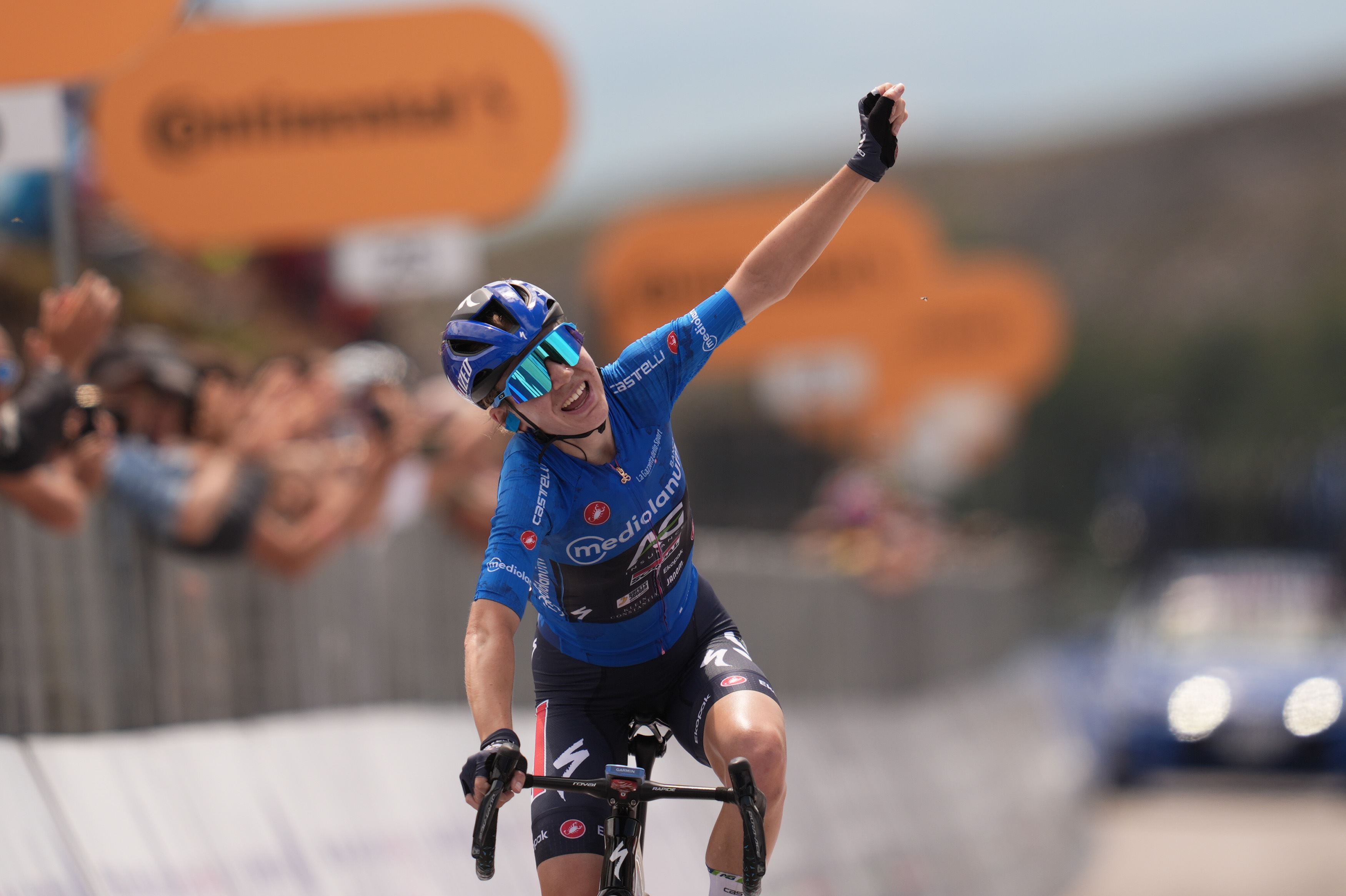La australiana Sarah Gigante vence la 7ª etapa del Giro; Elisa Longo ...
