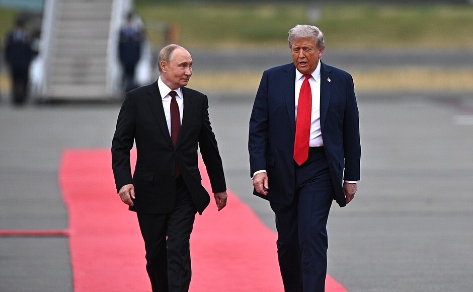 Trumpek eta Putinek ez dute bilerarik egingo hurrengo asteetan | ORAIN