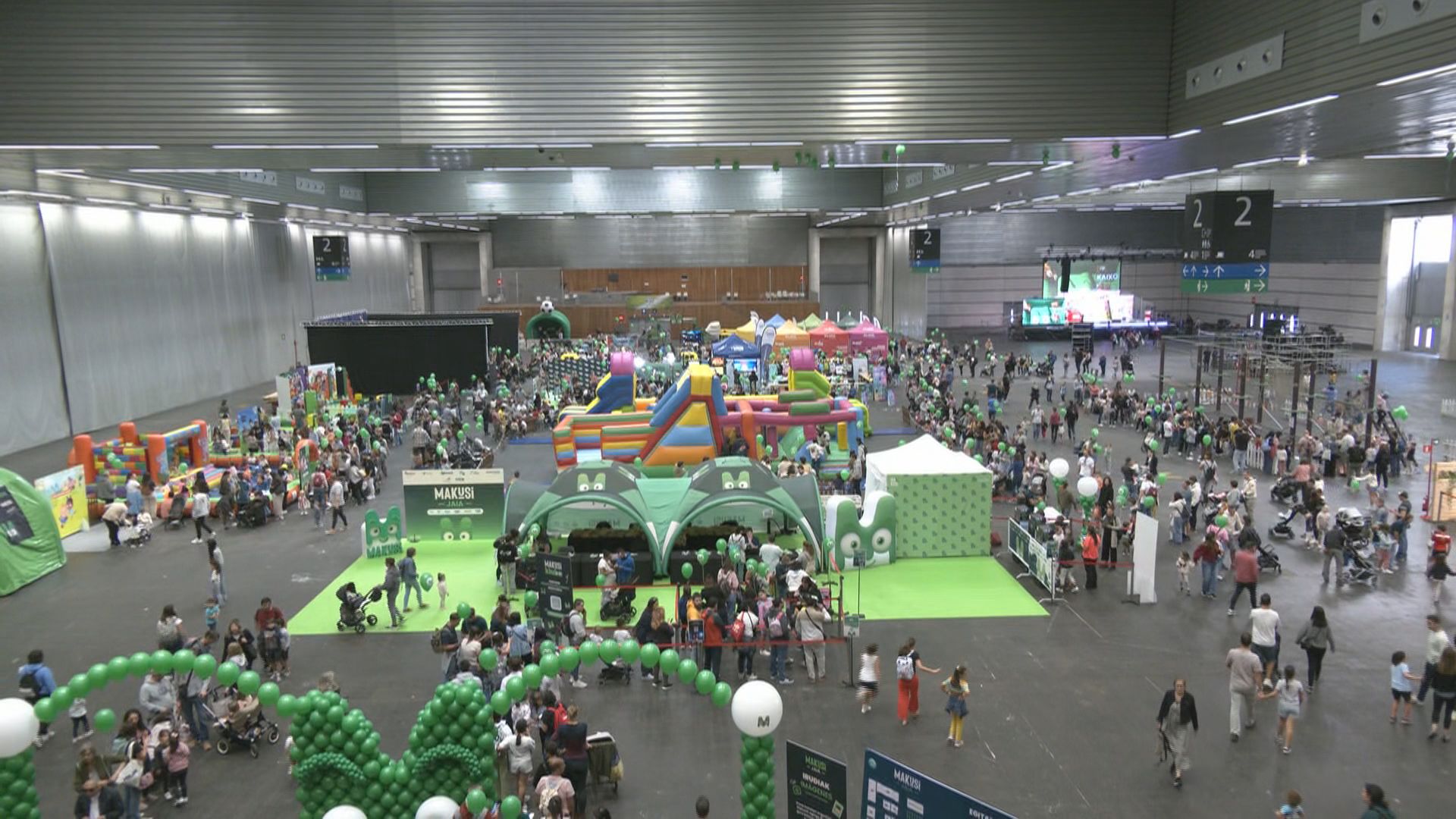 La plataforma MAKUSI ha celebrado este sábado su fiesta anual gigante ...
