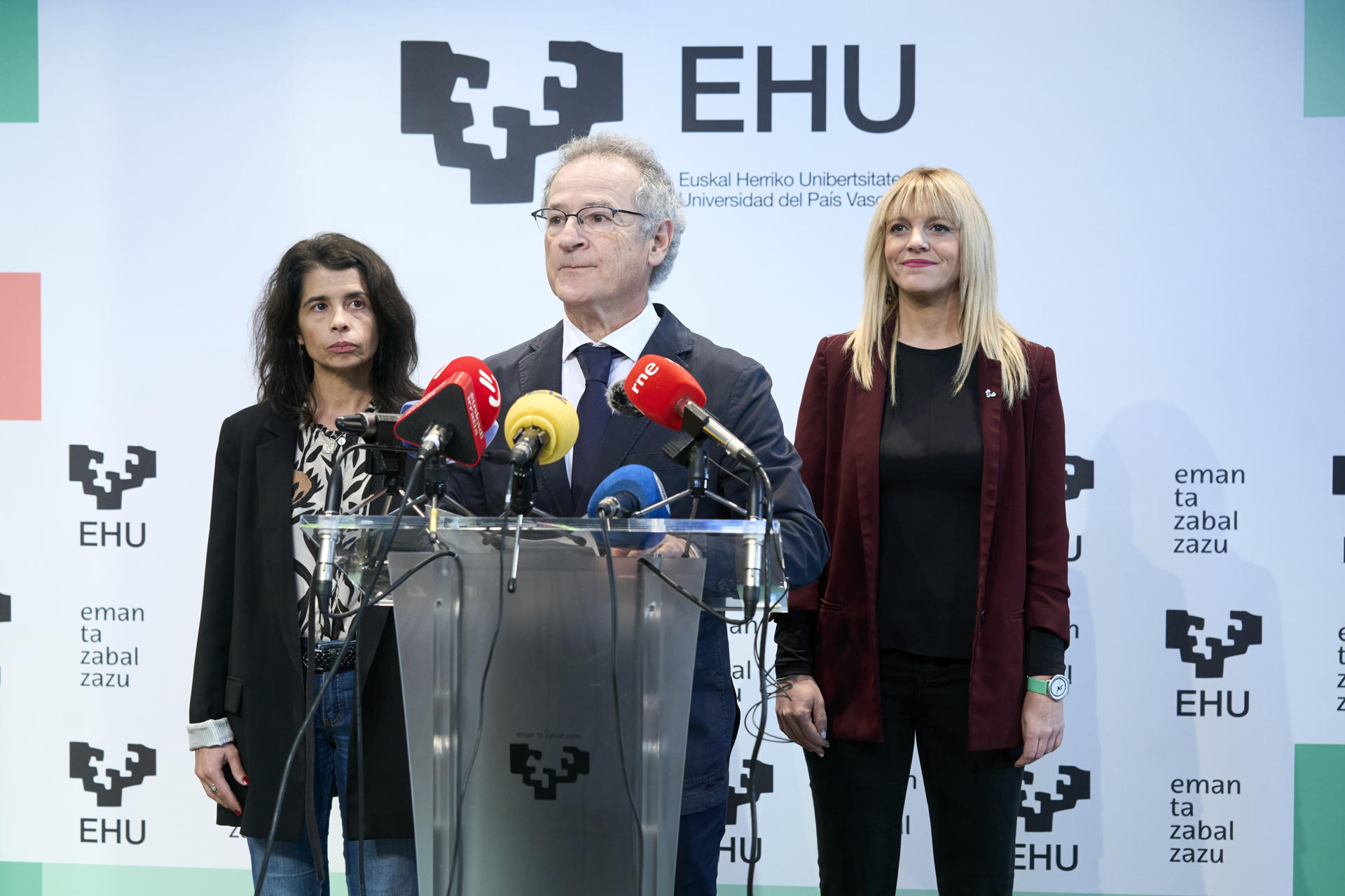 El rector de EHU afirma que el proyecto de presupuestos presentado por ...