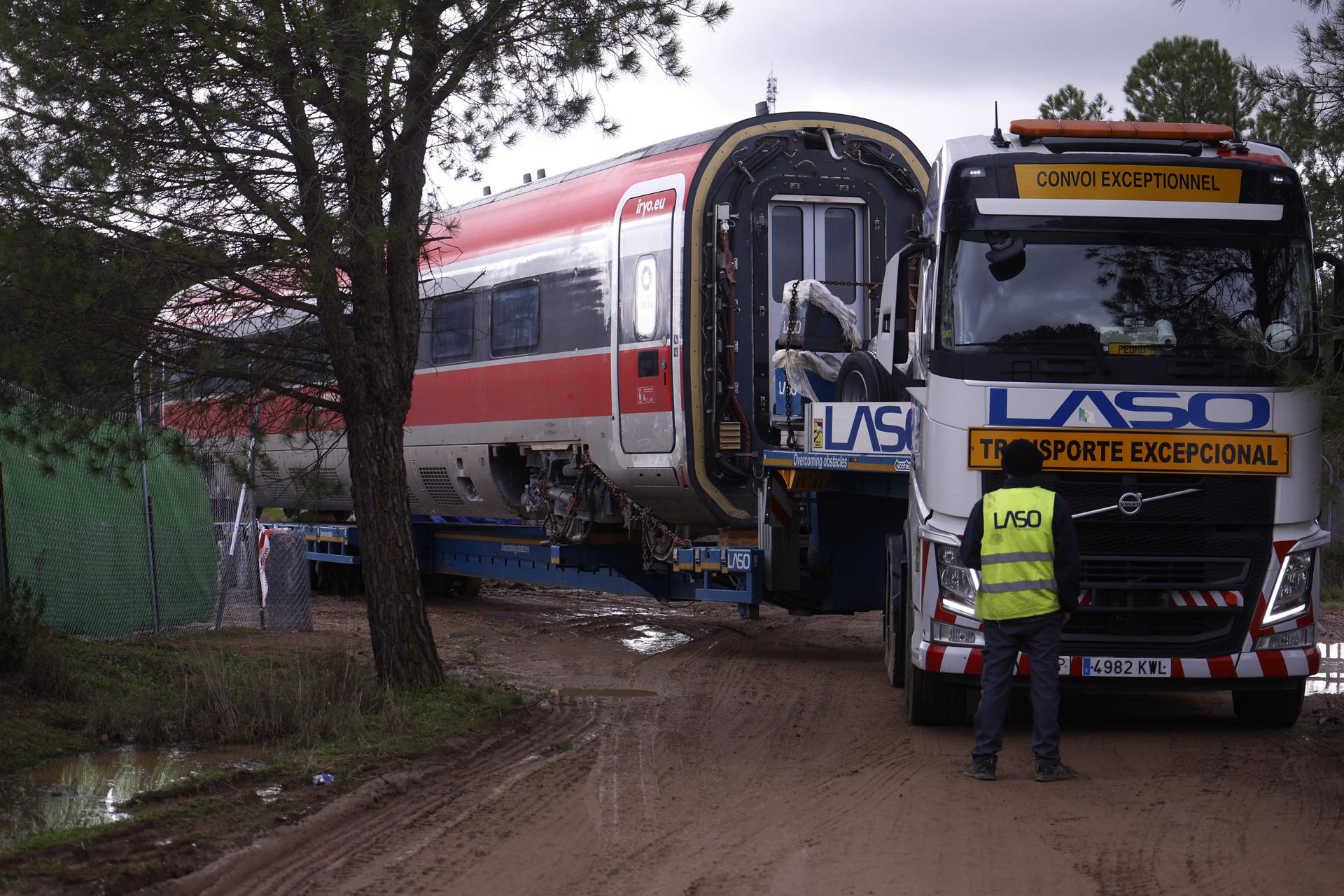 Renfe dice que tuvo conocimiento del accidente nada más producirse y ...