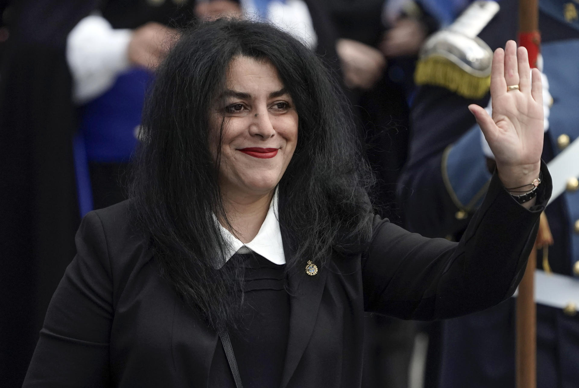 Marjane Satrapi, 'Persepolis' komikiaren egilea, "tristuraz" hil da, 56 ...
